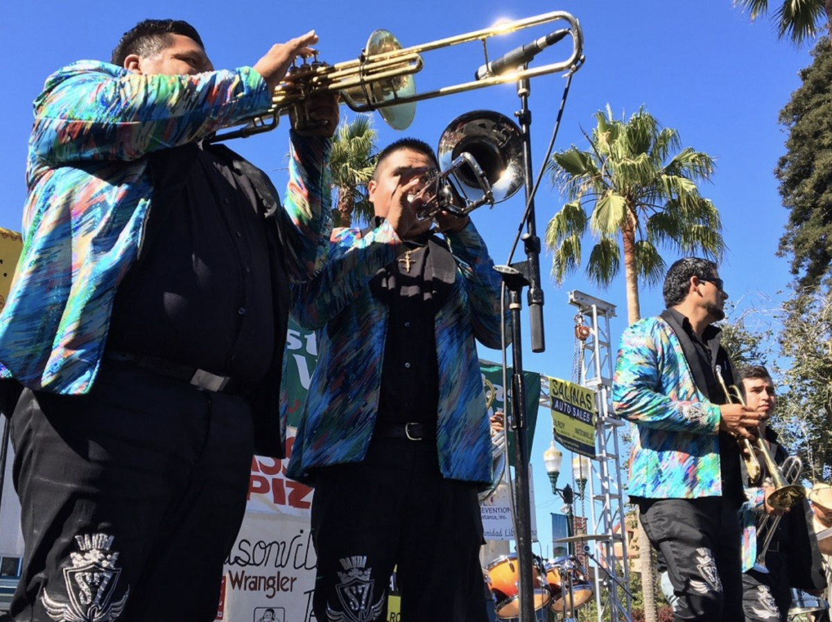 La Música de Banda – Pórtico